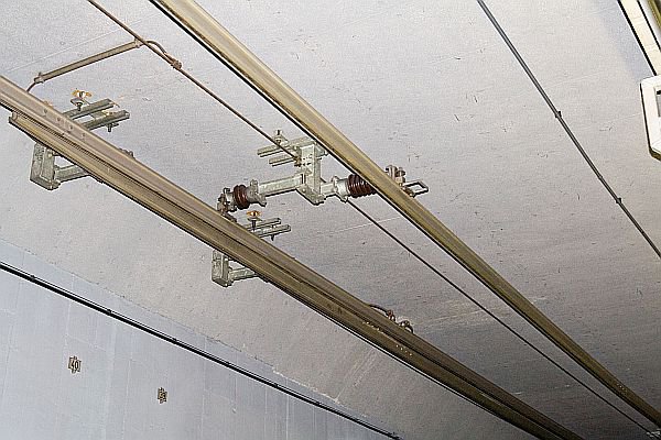 Rigid Catenary (or Overhead Contact System)